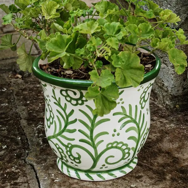 VIETRI Verde Garden Round Planter