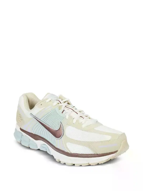 Nike Zoom Vomero 5 Sneakers - Neutrals