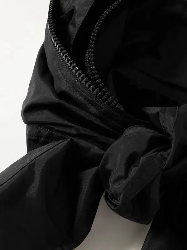 MAISON MARGIELA Shell Head Scarf - Black