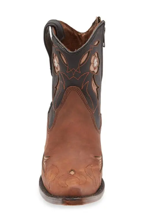 CIRCLE G Floral Embroidered Western Boot - Camel