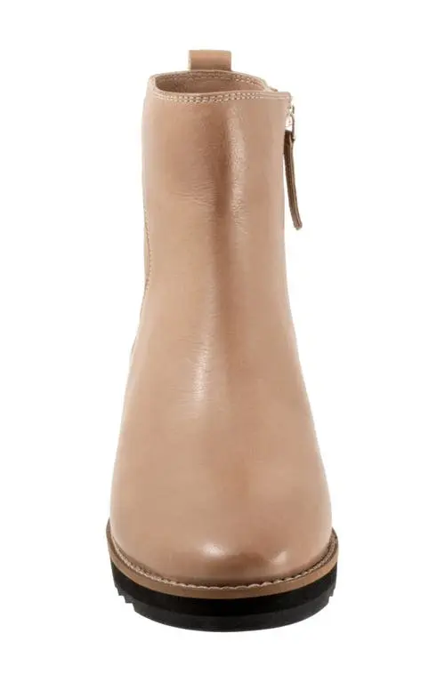 Trotters Wynona Platform Wedge Bootie - Taupe