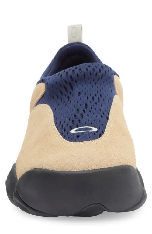 OAKLEY FACTORY TEAM Flesh Slip-on Sneakers
