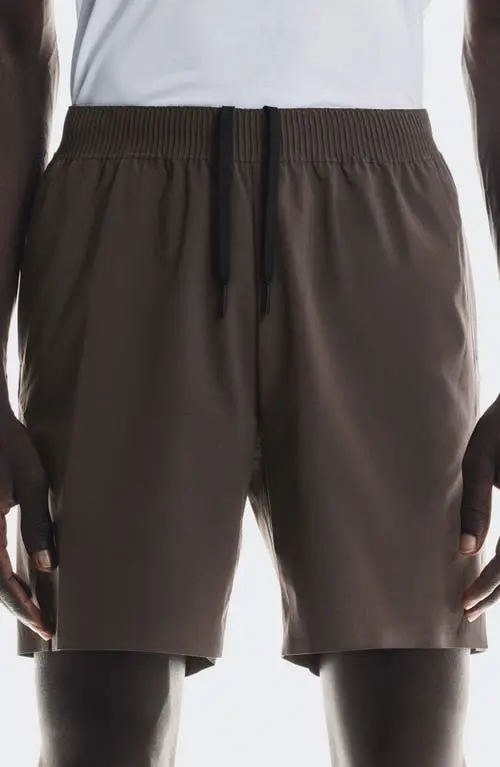 On Focus Stretch Running Shorts - Pebble