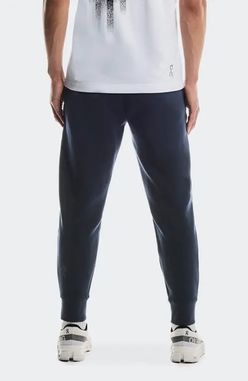 On Focus Tech Joggers O - Navy