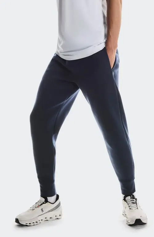 On Focus Tech Joggers O - Navy