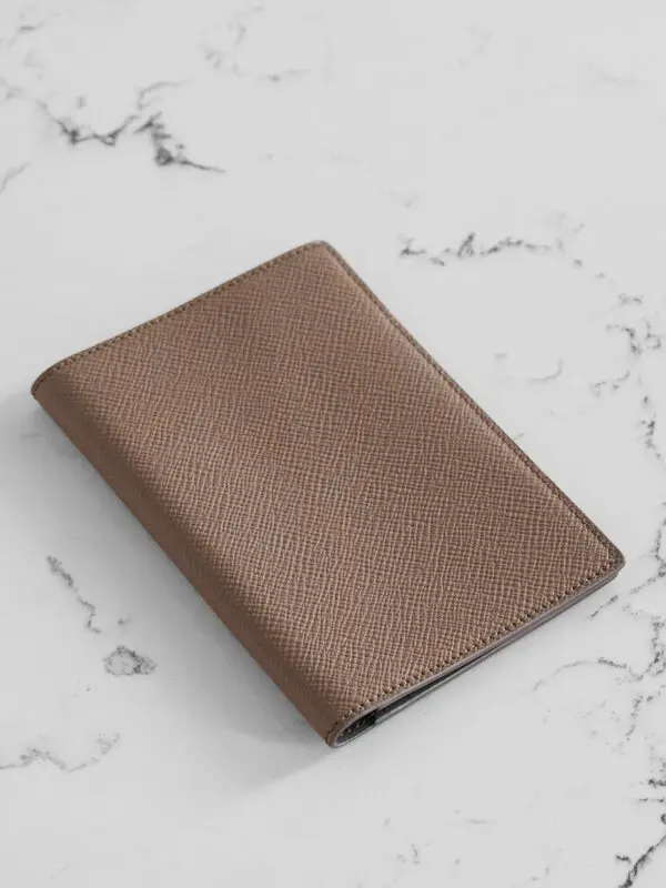 Smythson Panama Textured-leather Passport Holder - Neutrals