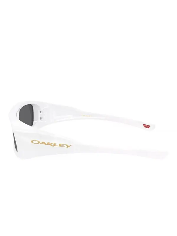 Oakley Rectangle-frame Sunglasses - White