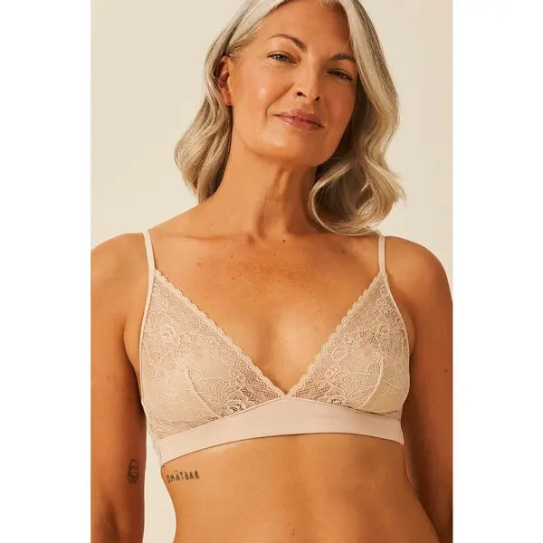 STRIPE & STARE Eco Lace Triangle Bra & Original Knicker Set - Sand