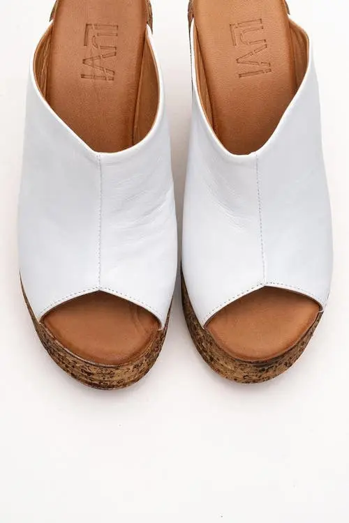 FOREVER & ALWAYS SHOES Leather Platform Wedge Sandals - White Leather