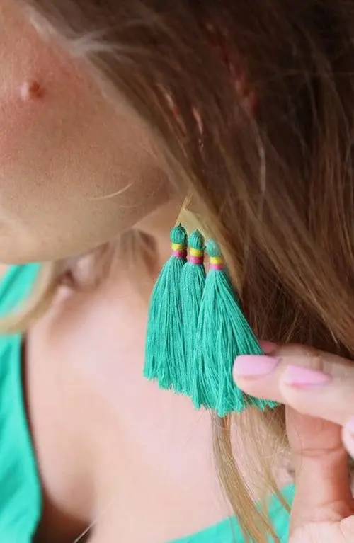FOSTERIE Trío Tasseled Drop Earrings