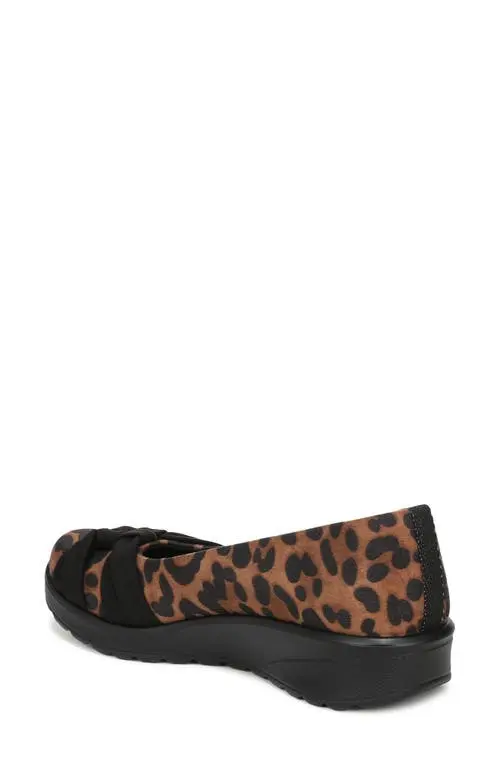 LIFESTRIDE Glamour Ballerina Flat
