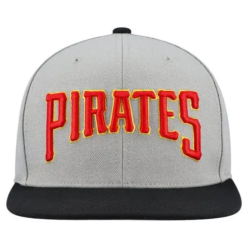 Mitchell & Ness Pittsburgh Pirates Cooperstown Collection Basic Flip Snapback Hat