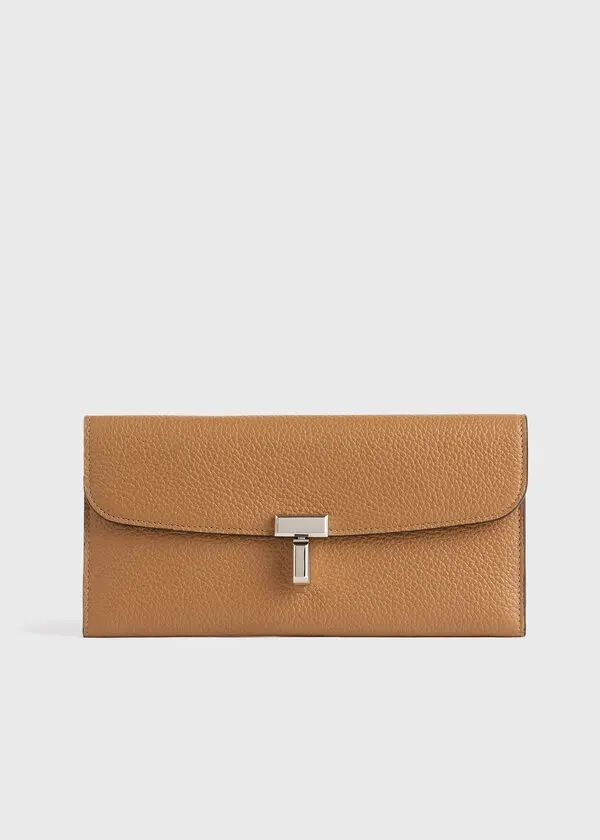 TOTEME T-lock Grained-leather Wallet - Tan