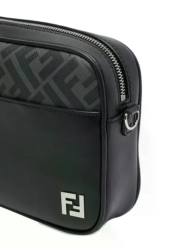 Fendi Ff-logo Zip Bag - Black