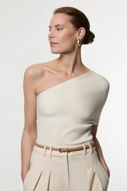 Karen Millen Knitted One-shoulder Top - Cream