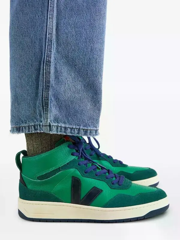 VEJA V-95 V-logo High-top Trainers