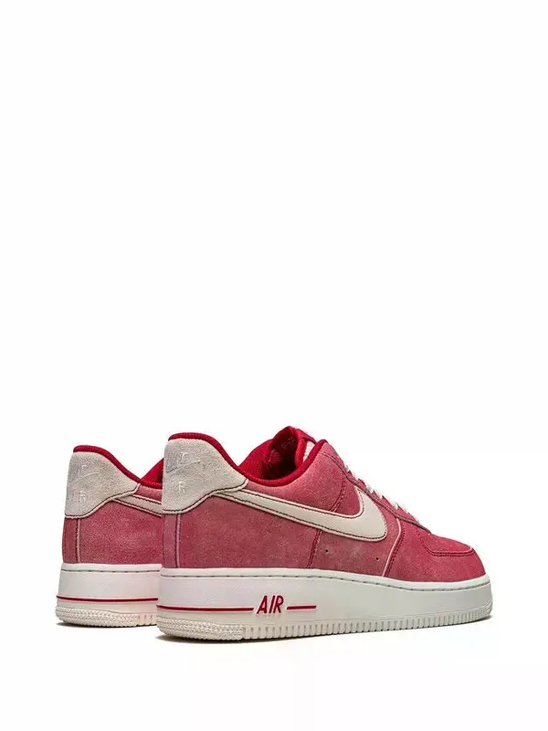 Nike Air Force 1 '07 Lv8 Sneakers