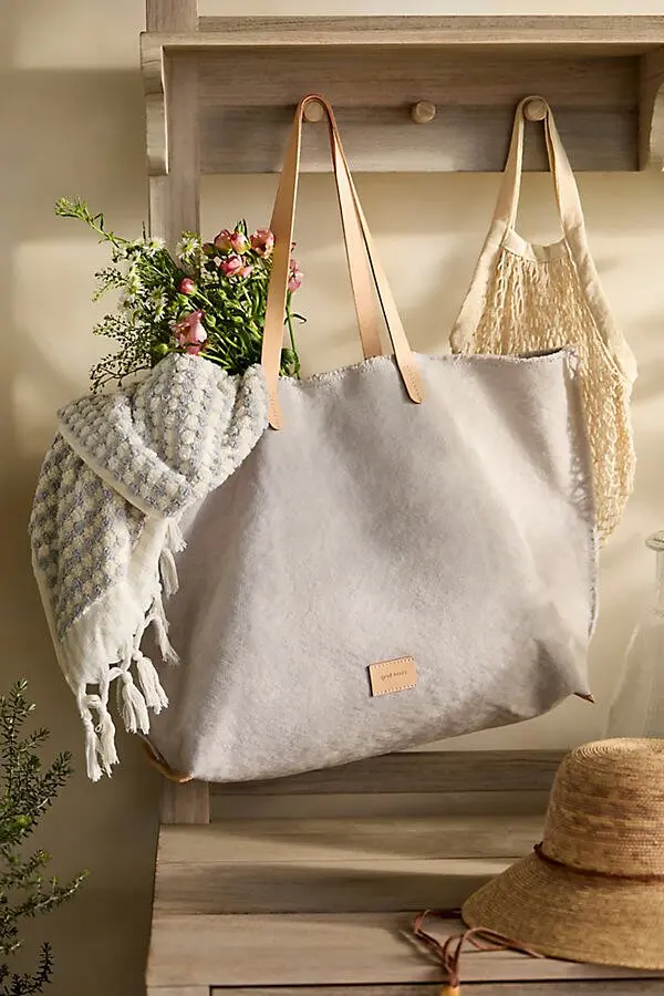 TERRAIN Hana Canvas Boat Bag - Grey