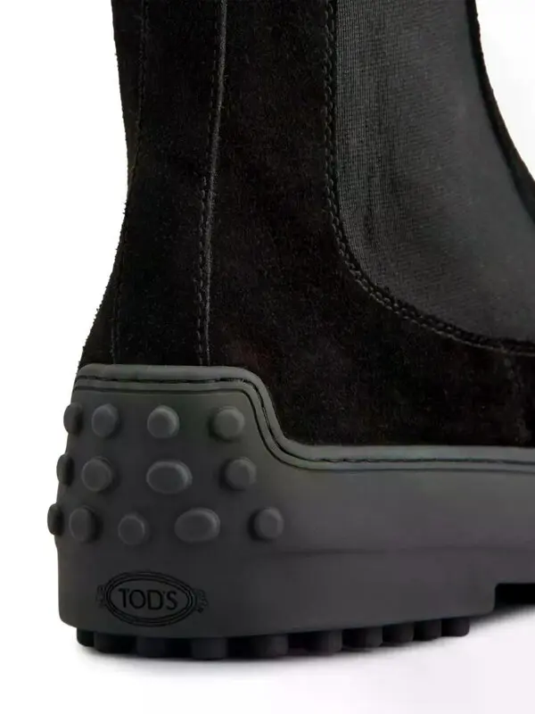 TOD'S Suede Chelsea Boots