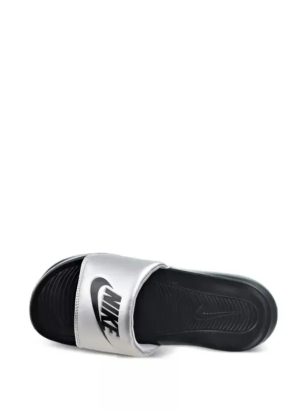 Nike Victori One Slides