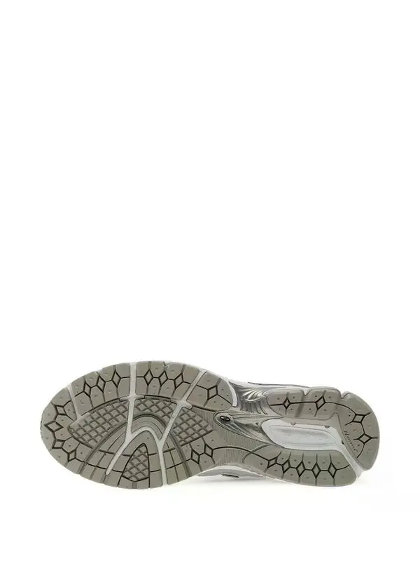 NEW BALANCE 1906r Sneakers - Grey