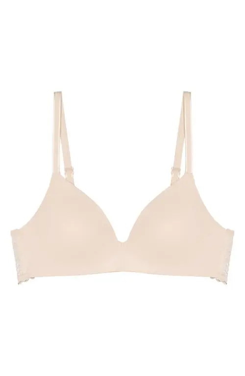 Chantelle Pila Wireless Triangle Bra - Talc
