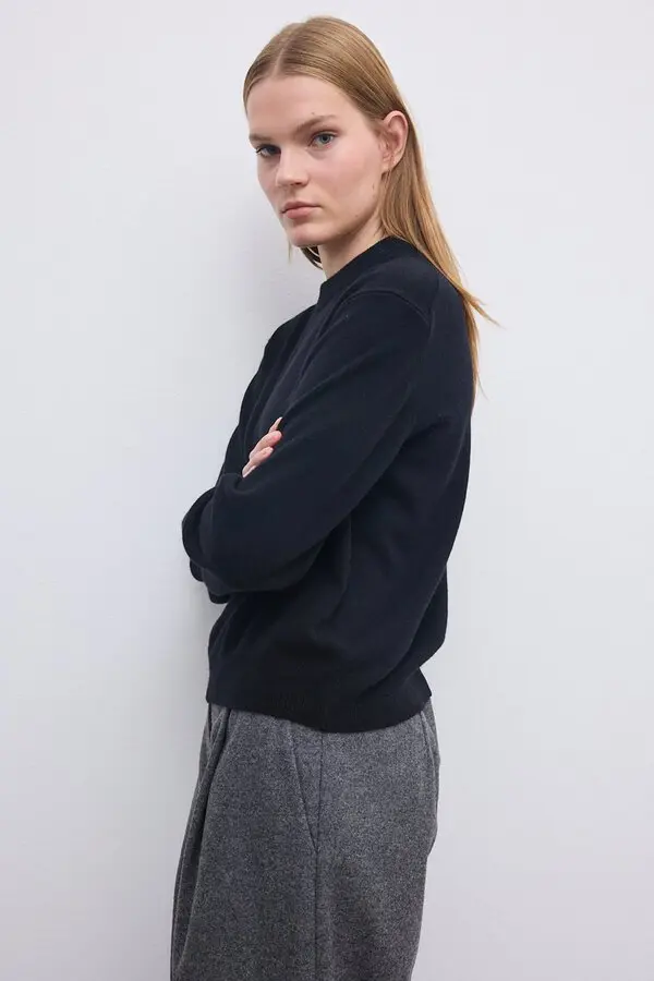 HOUSE OF DAGMAR Cashmere Crewneck Knit