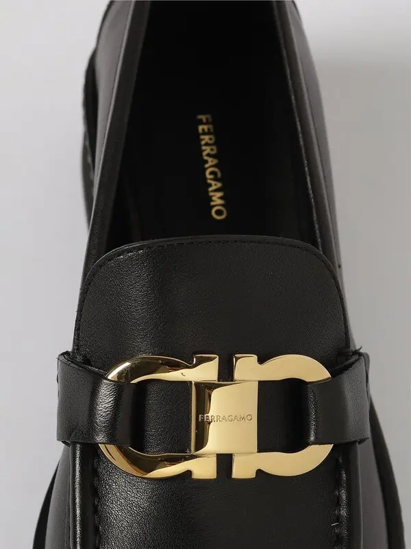 FERRAGAMO Loafer