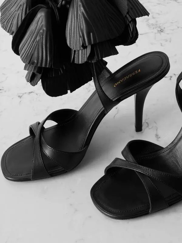 FERRAGAMO Estrella Ruffled Leather Sandals - Black