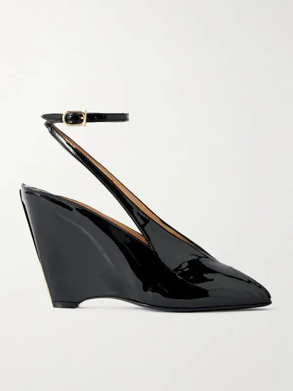 FERRAGAMO Arcadia Patent-leather Pumps - Black