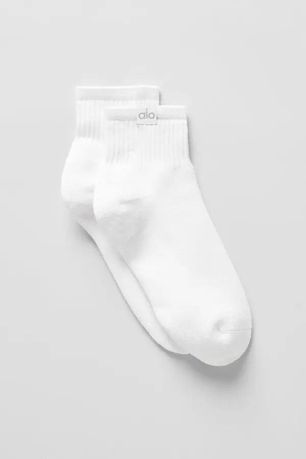Alo Yoga Quarter Crew Socks - White