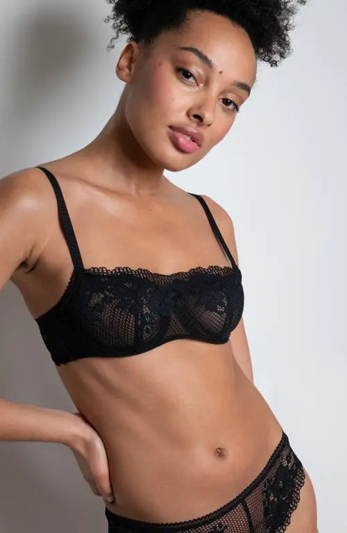Chantelle Nina Underwire Square Neck Bra