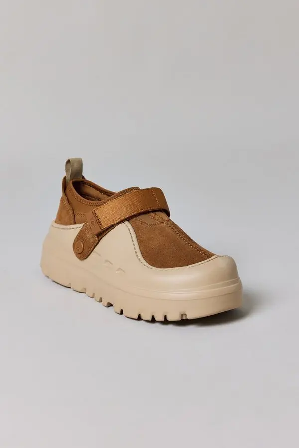 UGG Peakmod Lowcut Booties - Chestnut