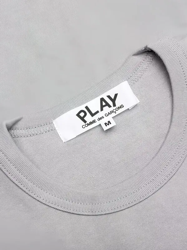 Play Comme Des Garcon Heart Logo Long-sleeve T-shirt - Grey