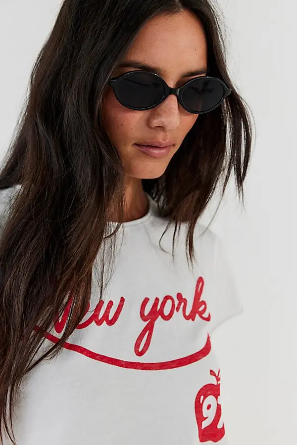Free People Oh Hello Round Sunglasses - Black