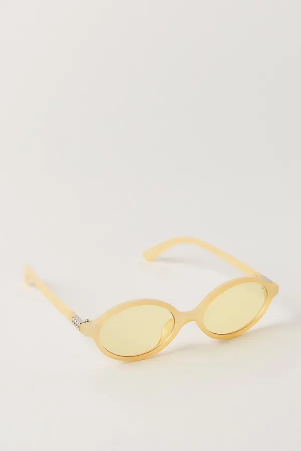 Free People Oh Hello Round Sunglasses - Soft Lemon