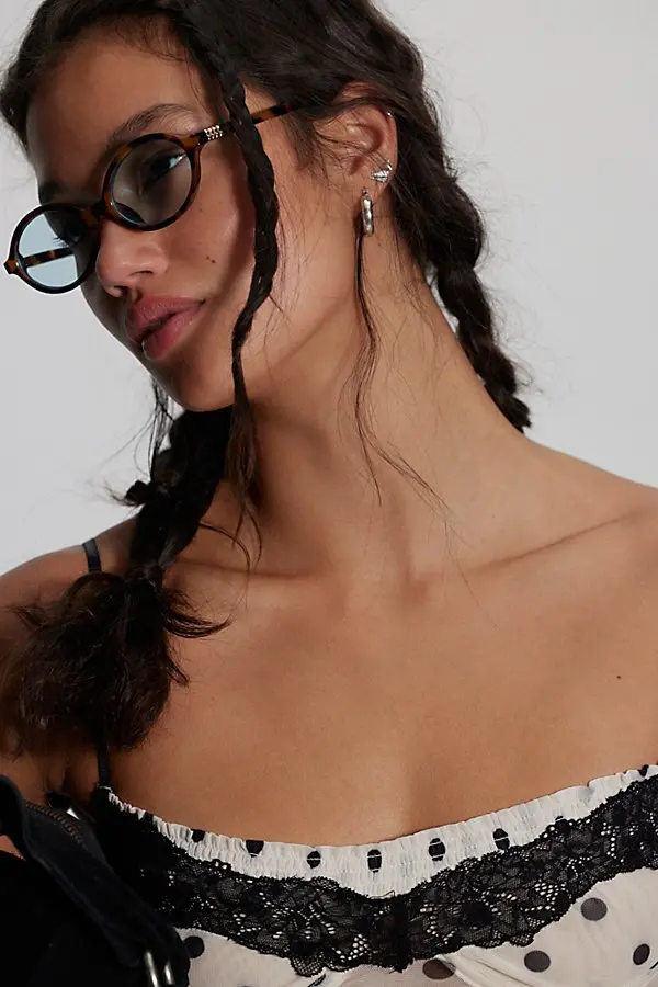 Free People Oh Hello Round Sunglasses - Tort With Ocean Lens