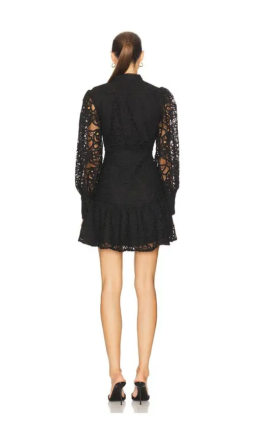 short fitted white lace dress Mac Duggal - White and Beige Floral Lace Fitted Short Sleeve Midi Dress main image 0