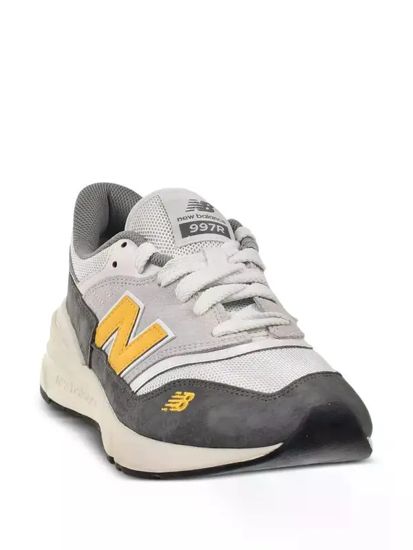NEW BALANCE 997r Suede Sneakers - Grey