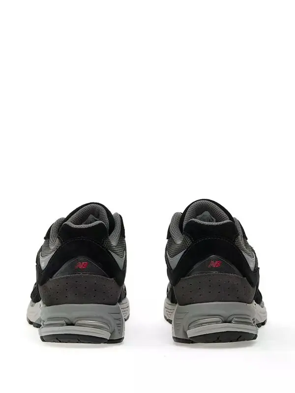 NEW BALANCE 2002r Sneakers - Black