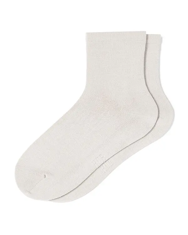 Hue Sleek Lightweight Crew Socks - Ivory