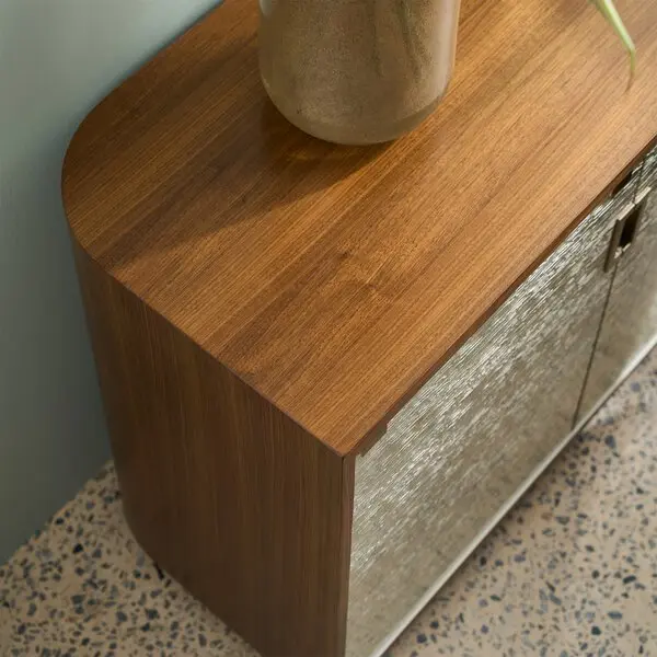 CARACOLE Drift Cabinet