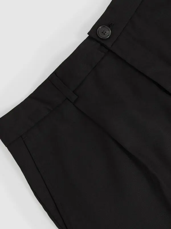 LES DEUX Pleated Relaxed Fit Twill Trousers - Black