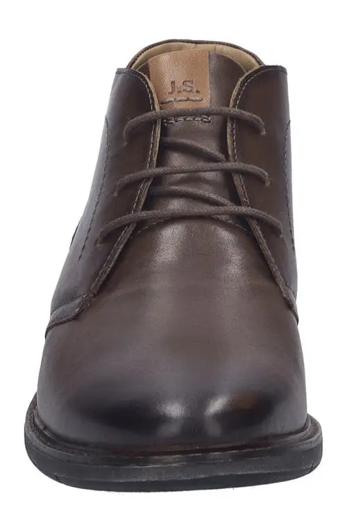Josef Seibel Stuart Chukka