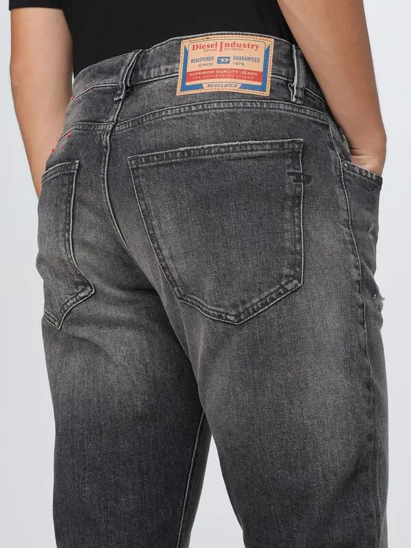 DIESEL Straight Leg Jeans
