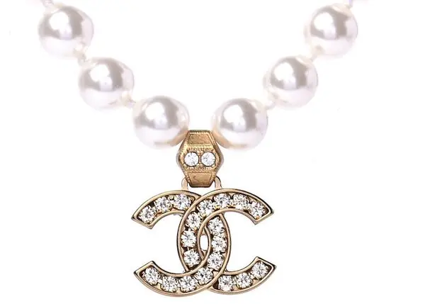 Chanel Pearl And Crystal Cc Necklace - Gold