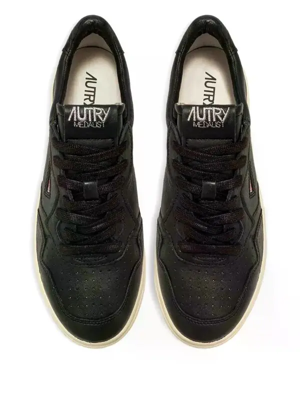 AUTRY Medalist Leather Sneakers - Black