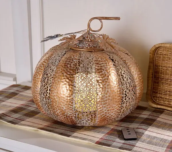 VALERIE PARR HILL Home Reflections 13.5' Illuminated Metal Pumpkin - One-color