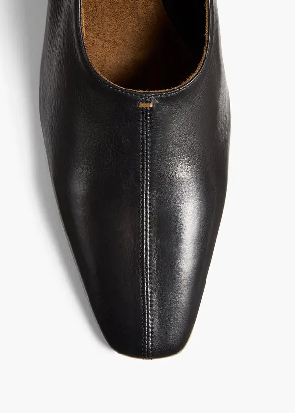 Khaite Cecilia Suede Pumps - Black