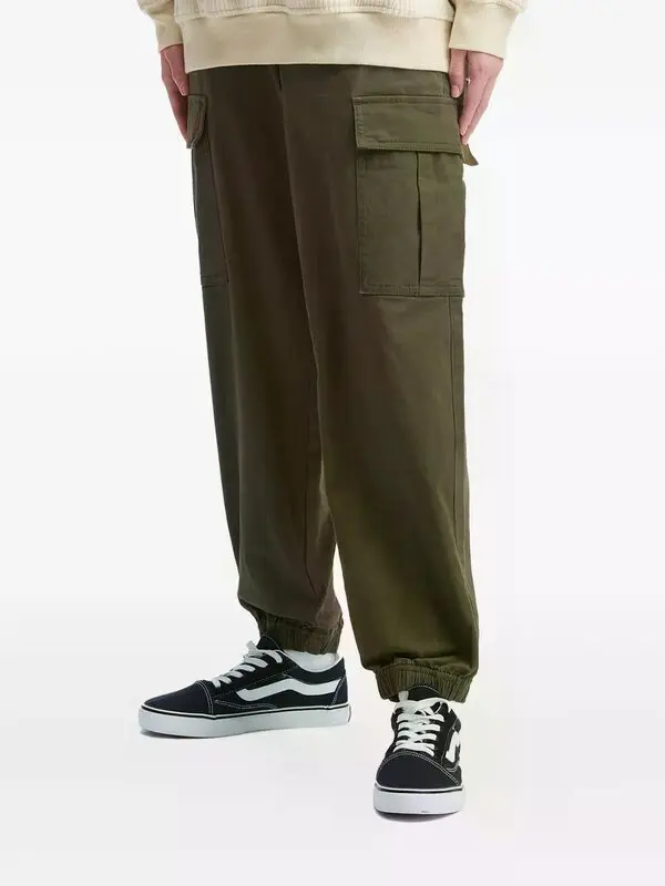 FINGERCROXX Cargo-pocket Cuffed Trousers